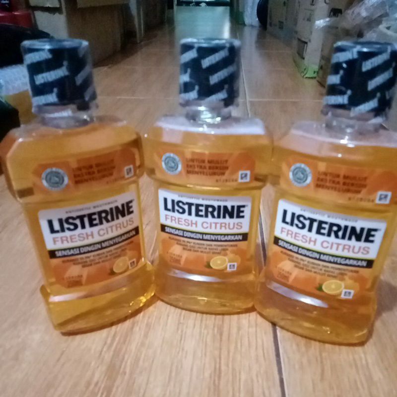 Jual Listerine Antiseptic Mouthwash Fresh Citrus 250ml | Shopee Indonesia