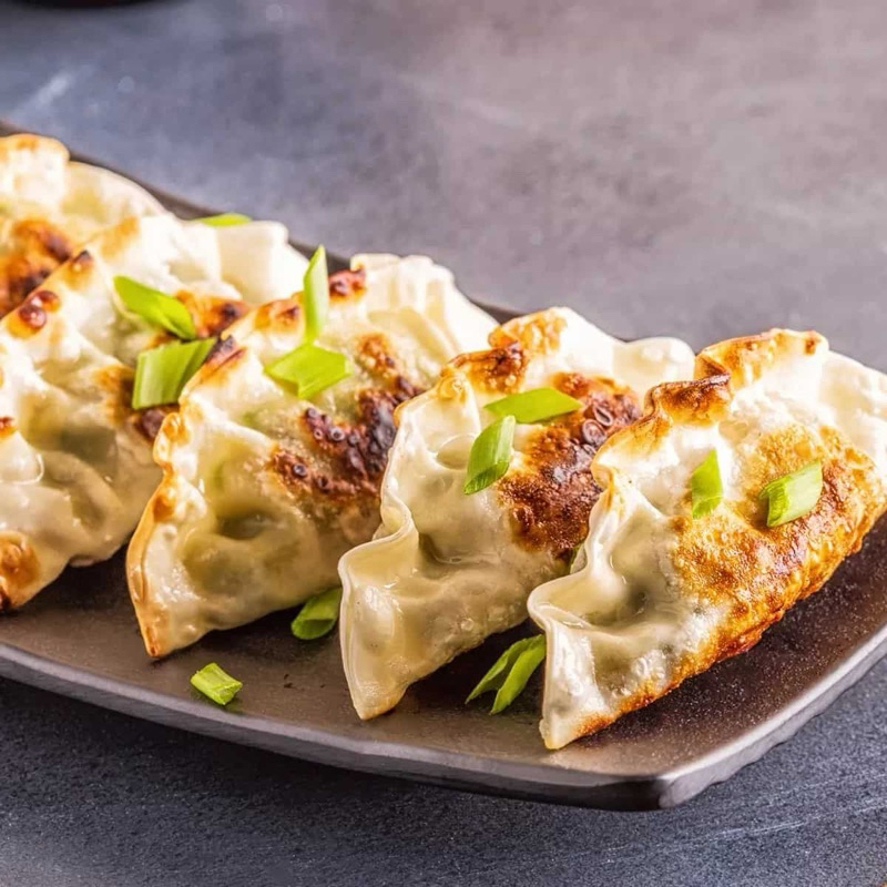 Jual gyoza ayam/ kuothiek ayam/ swekiau ayam isi 10 HALAL | Shopee ...