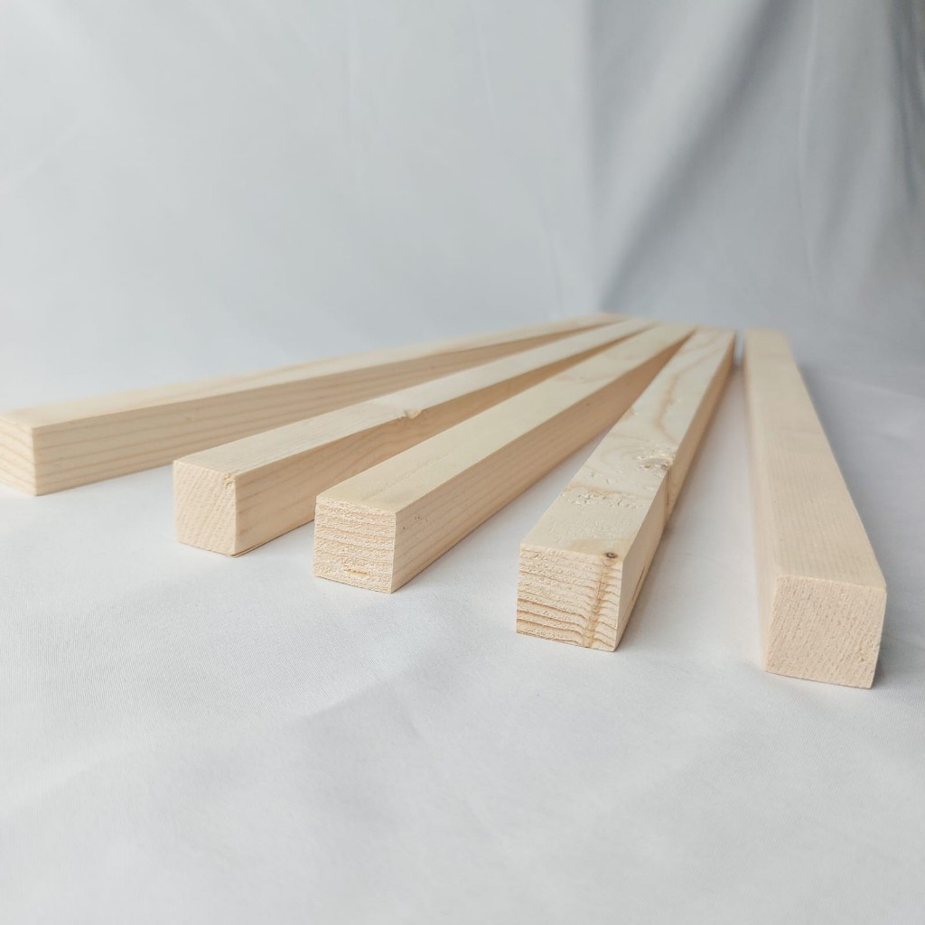Jual Lis Kayu Kotak 2x2 cm Jati Belanda Tidak Ada Bekas PAKU | Shopee ...