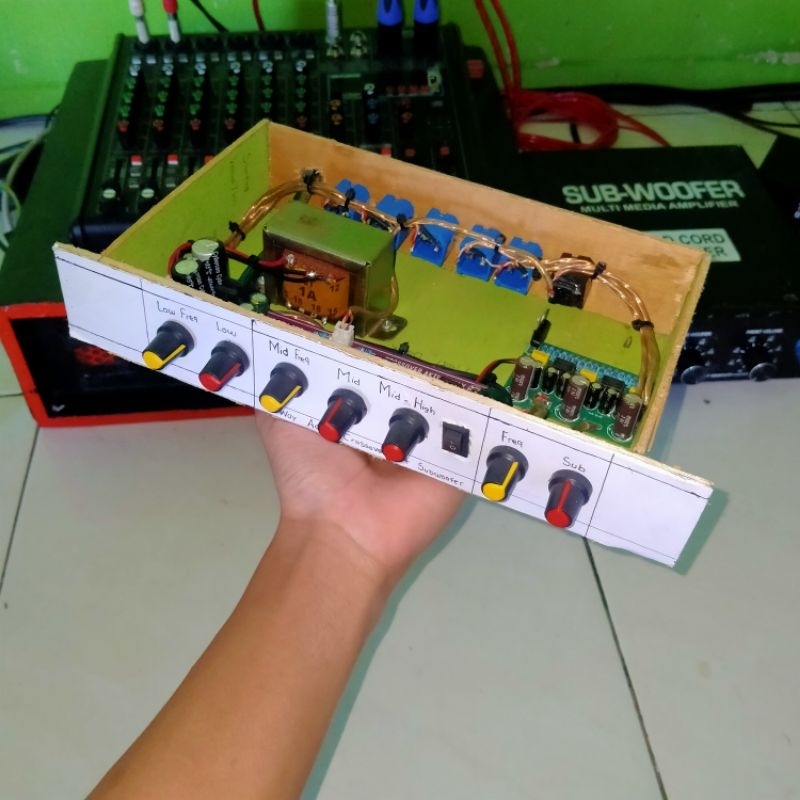 Jual CROSSOVER RAKITAN 3 WAY SUBWOOFER | Shopee Indonesia