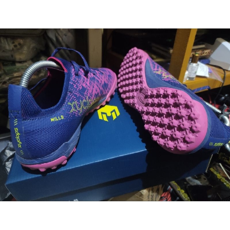 Jual sepatu mini soccer mills xiclops Tribe Turf (Sekend like new 98% ...
