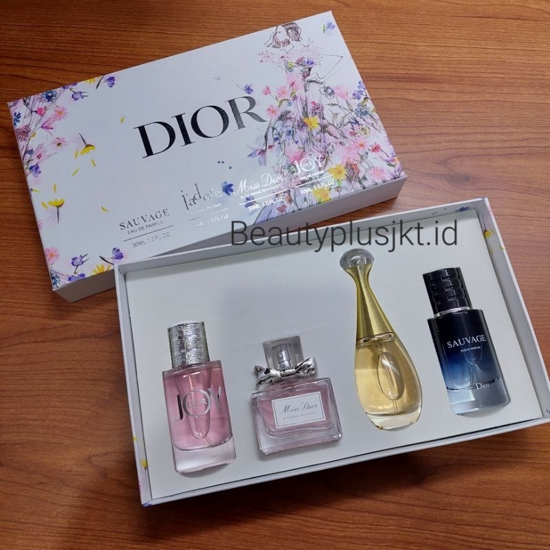 Jual GIFT SET ORIGINAL EROPA 4 IN 1 PARFUM WANITA MISS BLOOMING BOUQUET ...