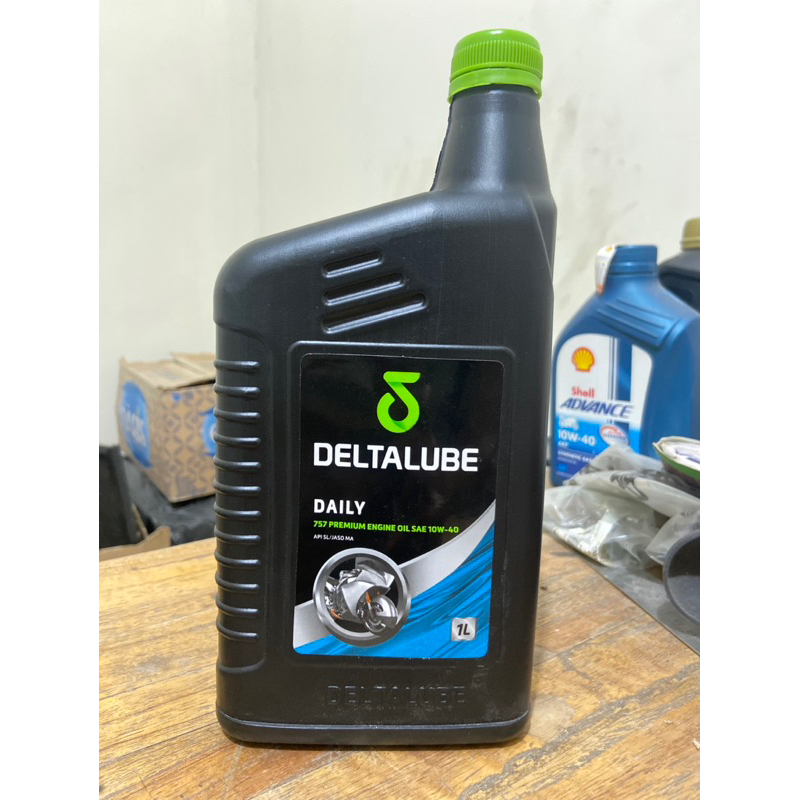 Jual Oli Deltalube 1 Liter Oli Mesin Motor Daily 757 Premium 1000ml ...