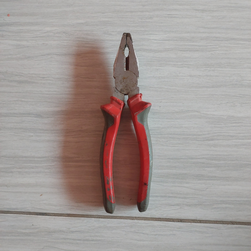 Jual Tang kombinasi 8 inch merek sands | Shopee Indonesia