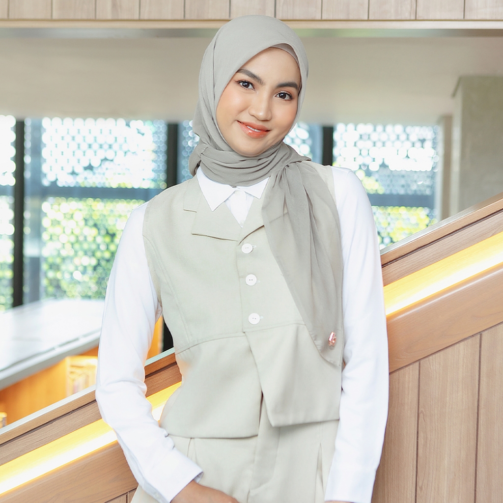 Jual Lozy Hijab Anniversary - Paris Signature Lozy (Hijab Paris Japan ...