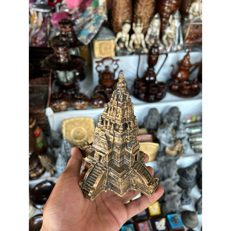 Jual Miniatur candi prambanan kaki empat - warna coklat/tembaga - bahan ...