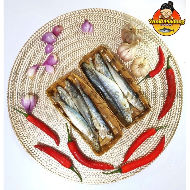 Jual ikan marning atau pindang isi 4 per besek kualitas premium umik ...