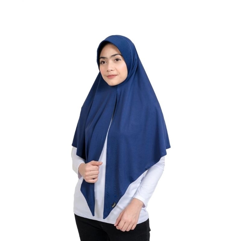 Jual hijab segitiga instan pet tebal size L | Shopee Indonesia