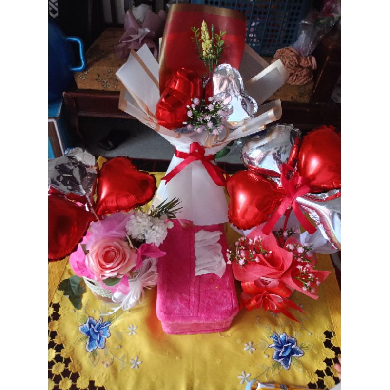 Jual bucket edisi Merah Putih | Shopee Indonesia