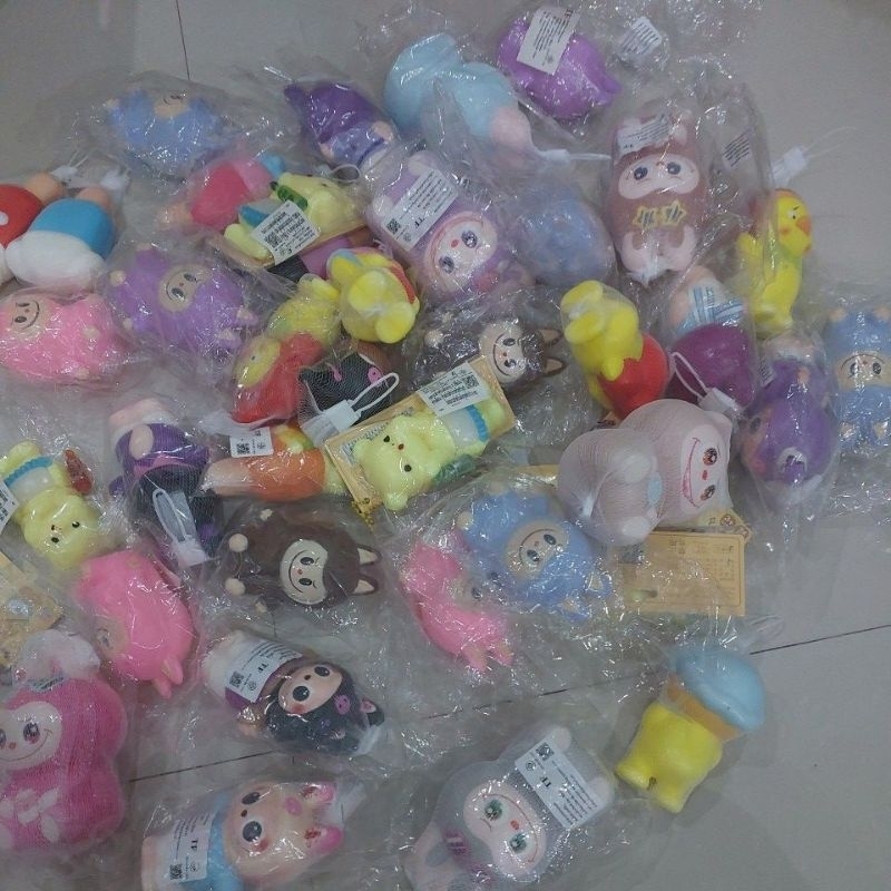 Jual FAMILY TOYS ONLINE SHOP SQUISHI.MAINAN ANAK PENCET PENCET SQUISHI ...