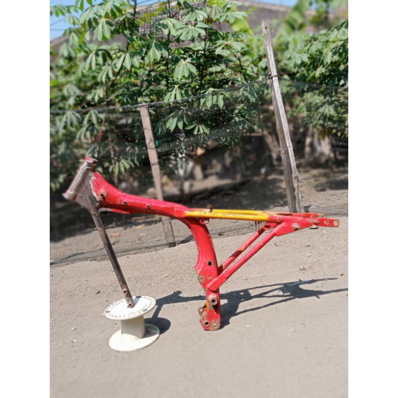Jual Frame\Rangka CB K2/Honda CB 100 K2 Original Lepasan Standar ...