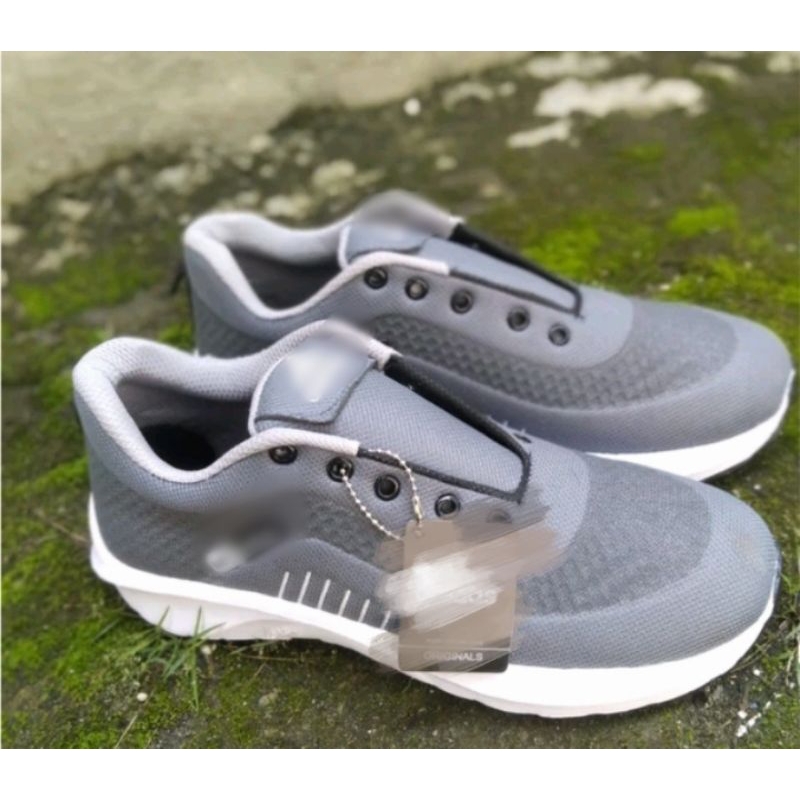 Jual Sepatu Sneakers Pria Wanita Viral Sport Size 36 - 43 | Shopee ...