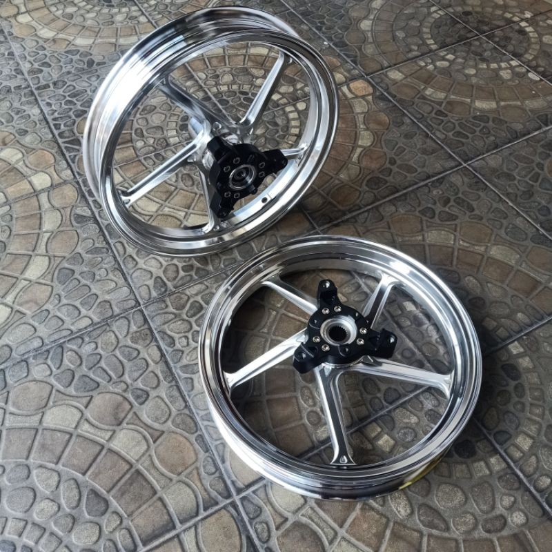Jual VELG AK55 VND NMAX NEW RING 14185/215-14 FREE BAUT TUBLES ORI ...