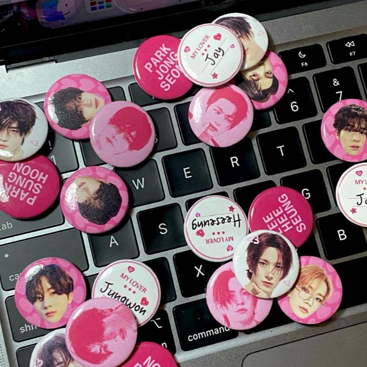 Jual QTPIESTUDIO | YOU'RE MY CRUSH : MINI PINS SET | ENHYPEN *Include 5 ...