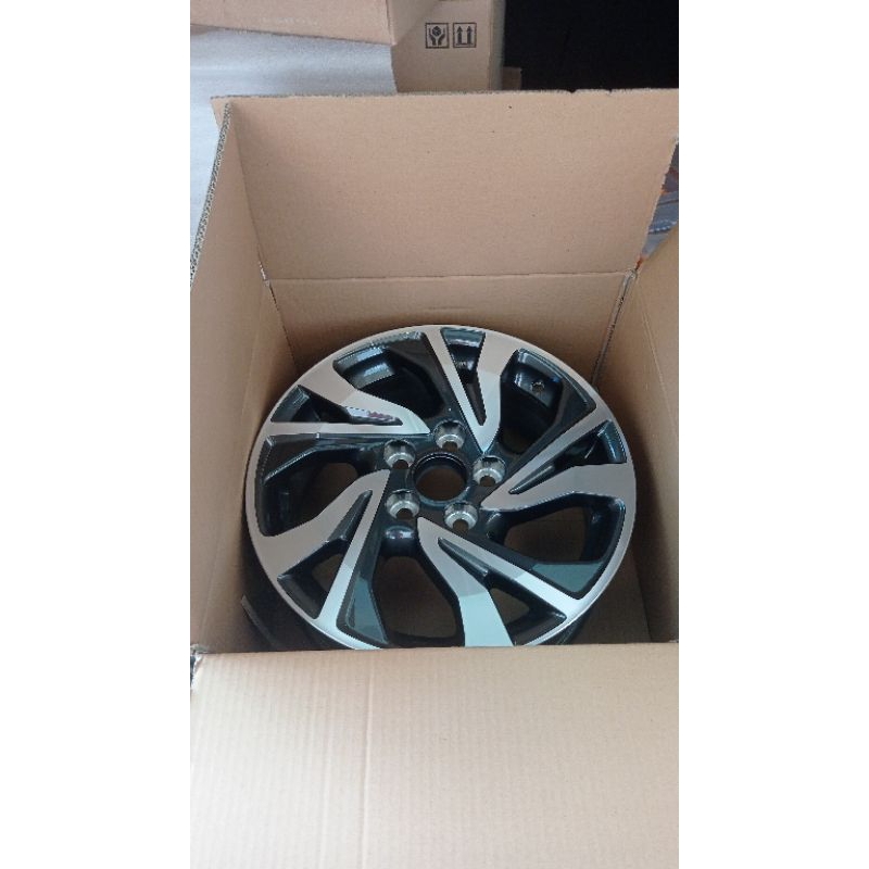 Jual Velg Ban Innova Reborn Facelift R16 Original Toyota | Shopee Indonesia