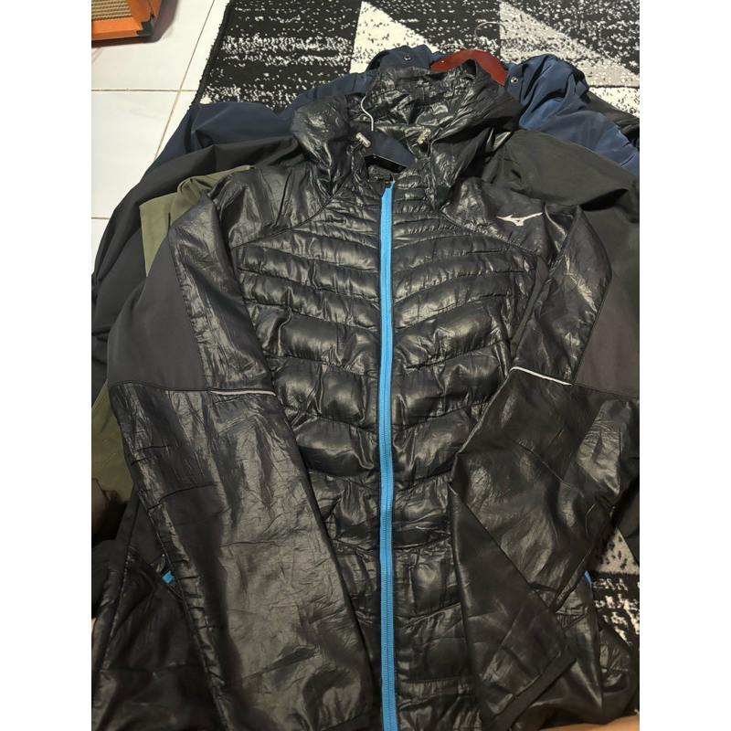 Jual jacket hitam resleting biru | Shopee Indonesia