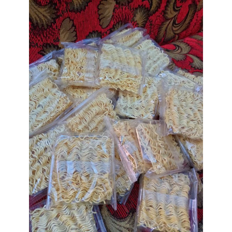 Jual MIE YOKI _ MIE BENGKANG _ MIE ALA ISI 20 PCS | Shopee Indonesia