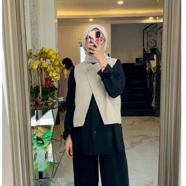 Jual KIMI VEST | Vest Outer Rompi Atasan Crop Top Murah Luaran Nafii ...