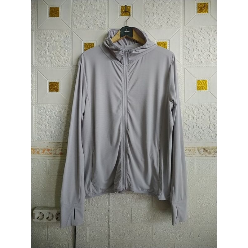 Jual jaket running UNIQLo airism | Shopee Indonesia