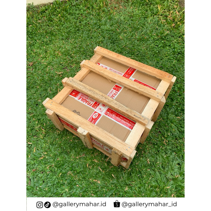 Jual (KHUSUS LUAR JAWA) PACKING KAYU UNTUK PRODUK FRAME/FIGURA MAHAR ...