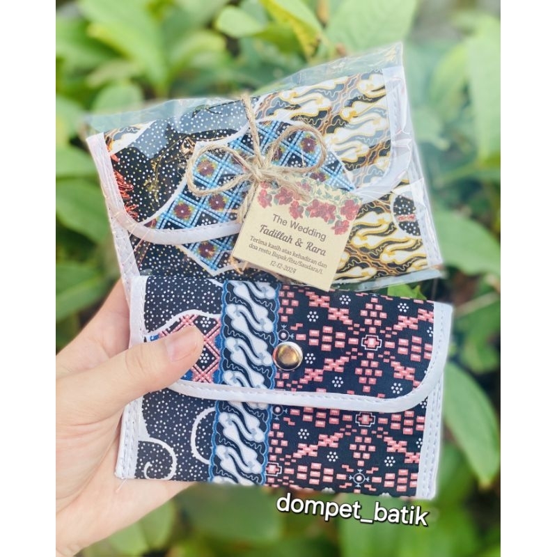 Jual Paket 100 PCS Souvenir pernikahan dompet lipat batik 13x9cm | Shopee Indonesia