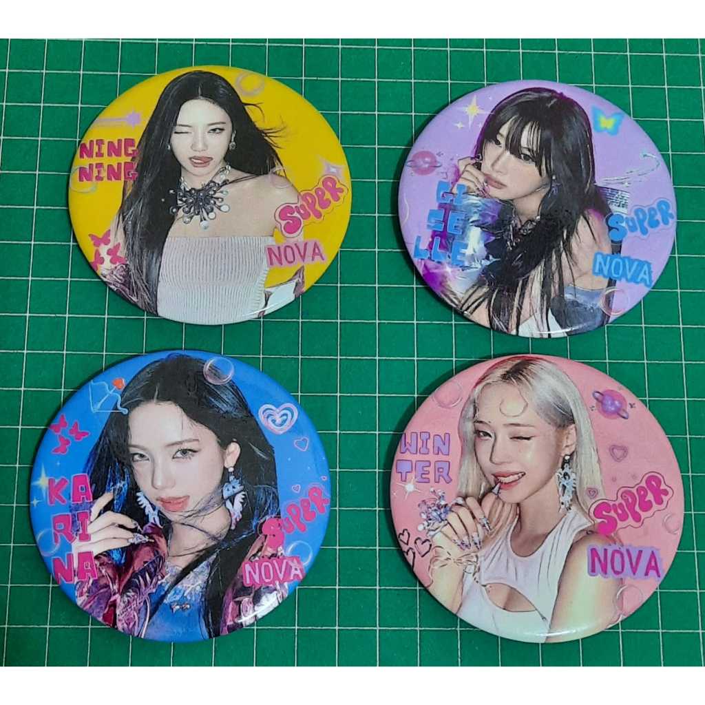 Jual Freebies Konser Fan meeting Cermin Mini Hand Mirror AESPA/Freebies ...