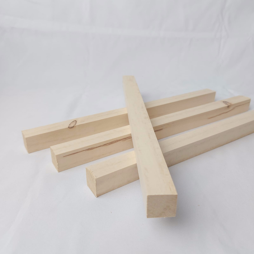 Jual Balok Kayu Mini 2cm x 2cm Woodworking Craft Kayu Baru | Shopee ...