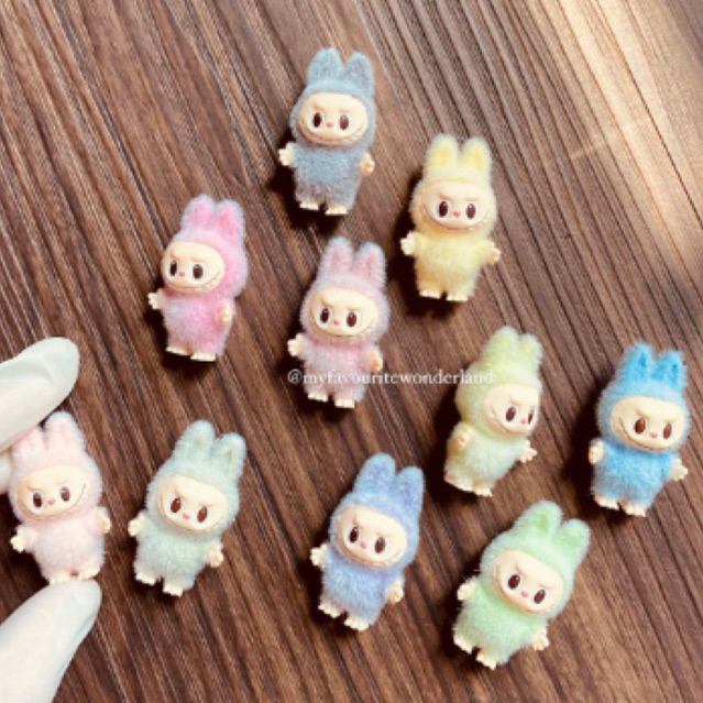 Jual Mini Labubu Macaron Have a Seat Flip Yoga Minilabu Charms | Shopee ...