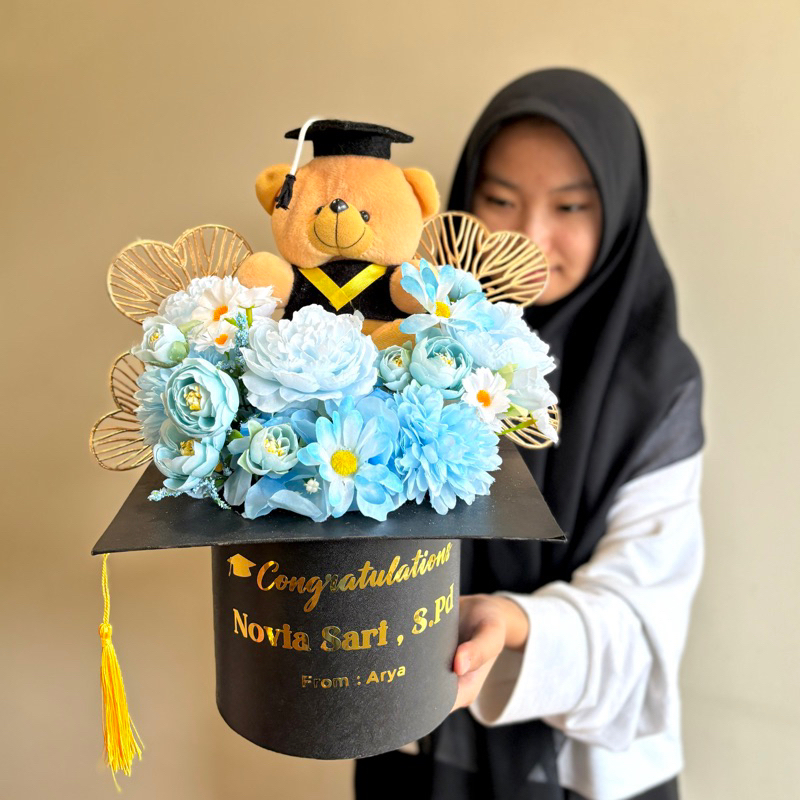 Jual [READY] Graduation Flower Box - Buket bunga wisuda gift akrilik ...