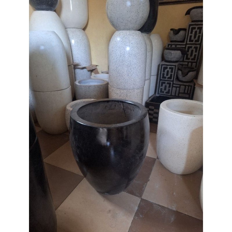 Jual Pot Terazzo Gentong 50 Hitam | Shopee Indonesia