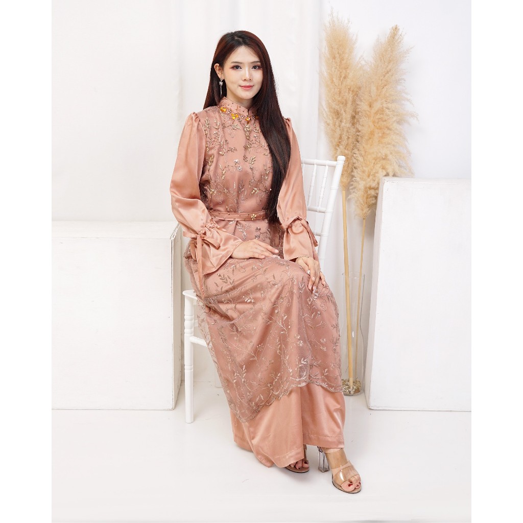 Jual Shannen dress satin silk kombinasi brokat premium | Shopee Indonesia
