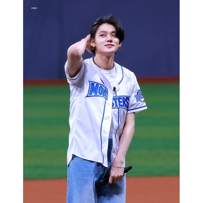 Jual jersey baseball yeonjun TXT monster dan super junior blue white ...