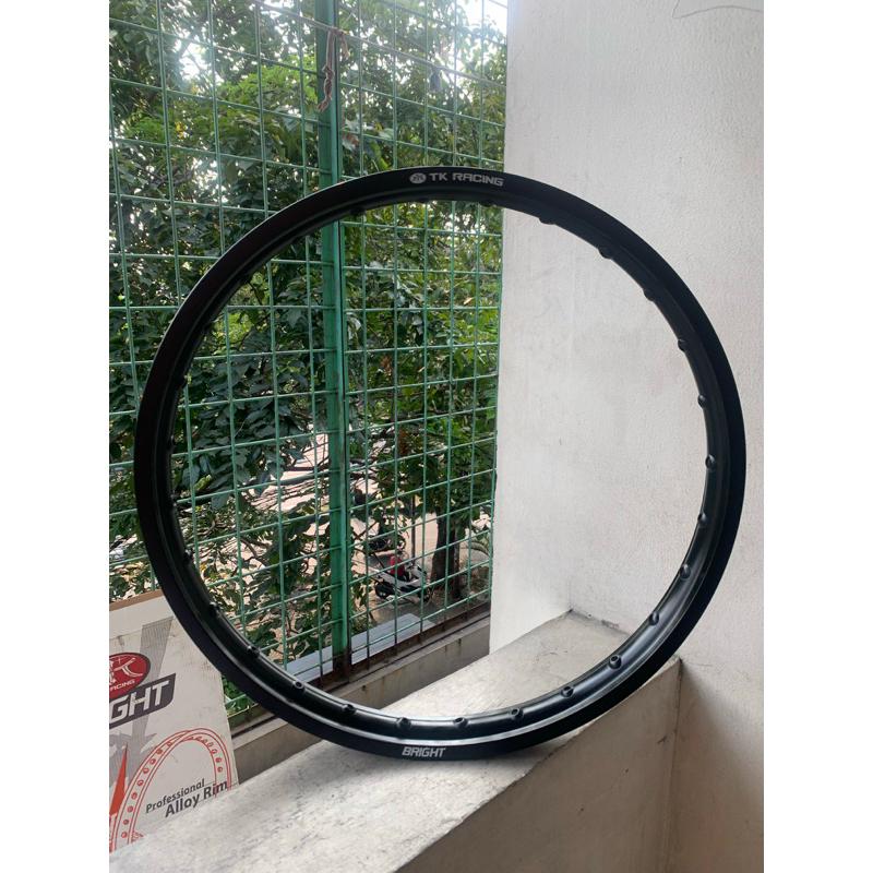 Jual VELG TK JAPAN HITAM HOLE 28 RING 21 UKURAN 160 | Shopee Indonesia