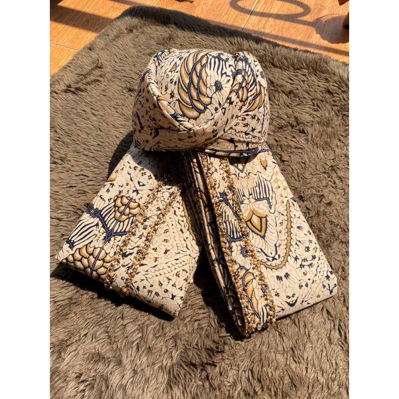 Jual batik pre order sepasang pengantin dan bendo sunda | Shopee Indonesia
