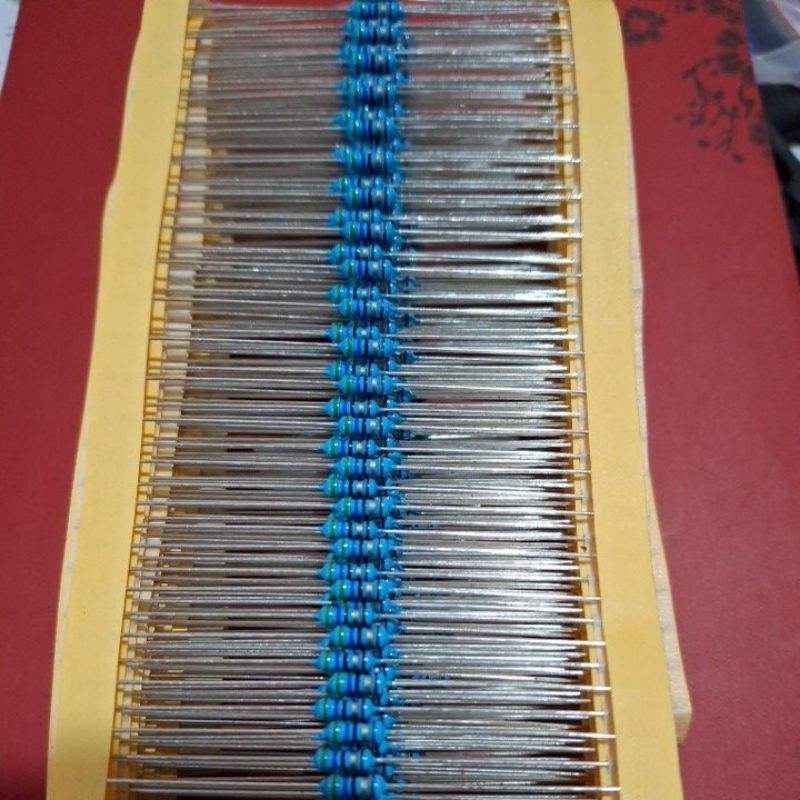 Jual 100 pcs Resistor 1/4 watt 56 ohm renteng R 1/4w 56R Kaki tembaga ...
