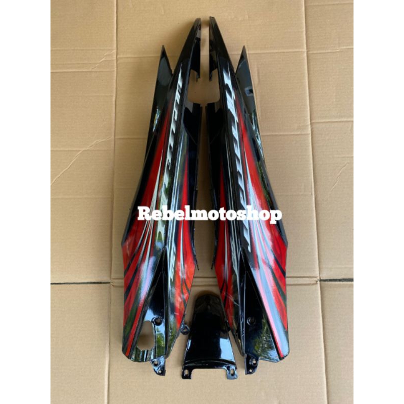 Jual Body belakang Yamaha Jupiter mx lama hitam plus striping | Shopee ...