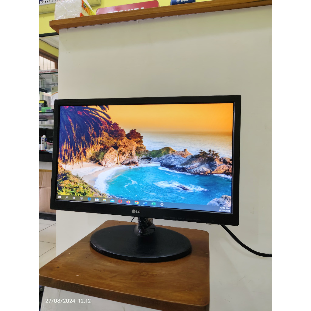 Jual Monitor led wide 19 inch LG | Shopee Indonesia