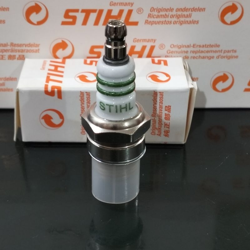 Jual busi chainsaw mesin rumput R10 spark plug chainsaw mesin rumput | Shopee Indonesia