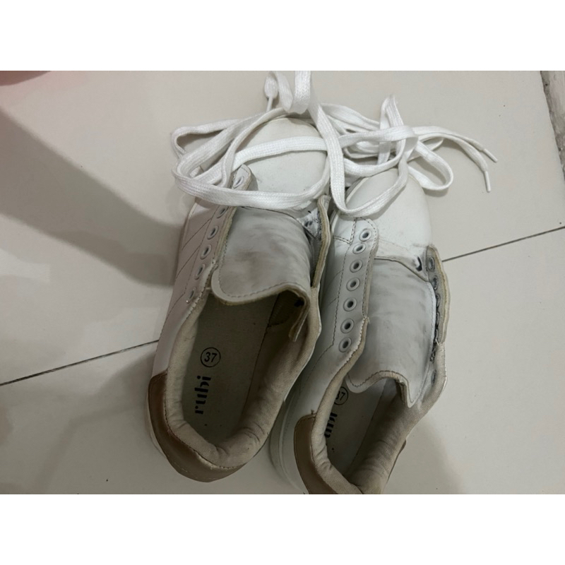 Jual sepatu rubi | Shopee Indonesia