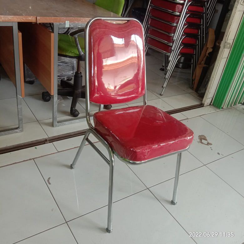 Jual Kursi Susun Merah / Kursi Susun Warna Merah / Kursi Susun Tunggu ...