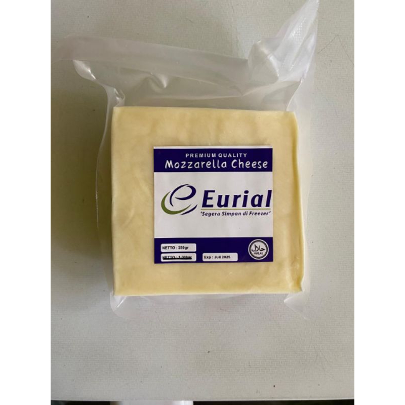 Jual Keju Mozzarella Eurial 250gr | Shopee Indonesia