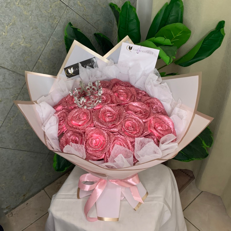 Jual 20 Tangkai Pink Rose Glitter Bouquet Gauri Florist Kediri | Bucket ...