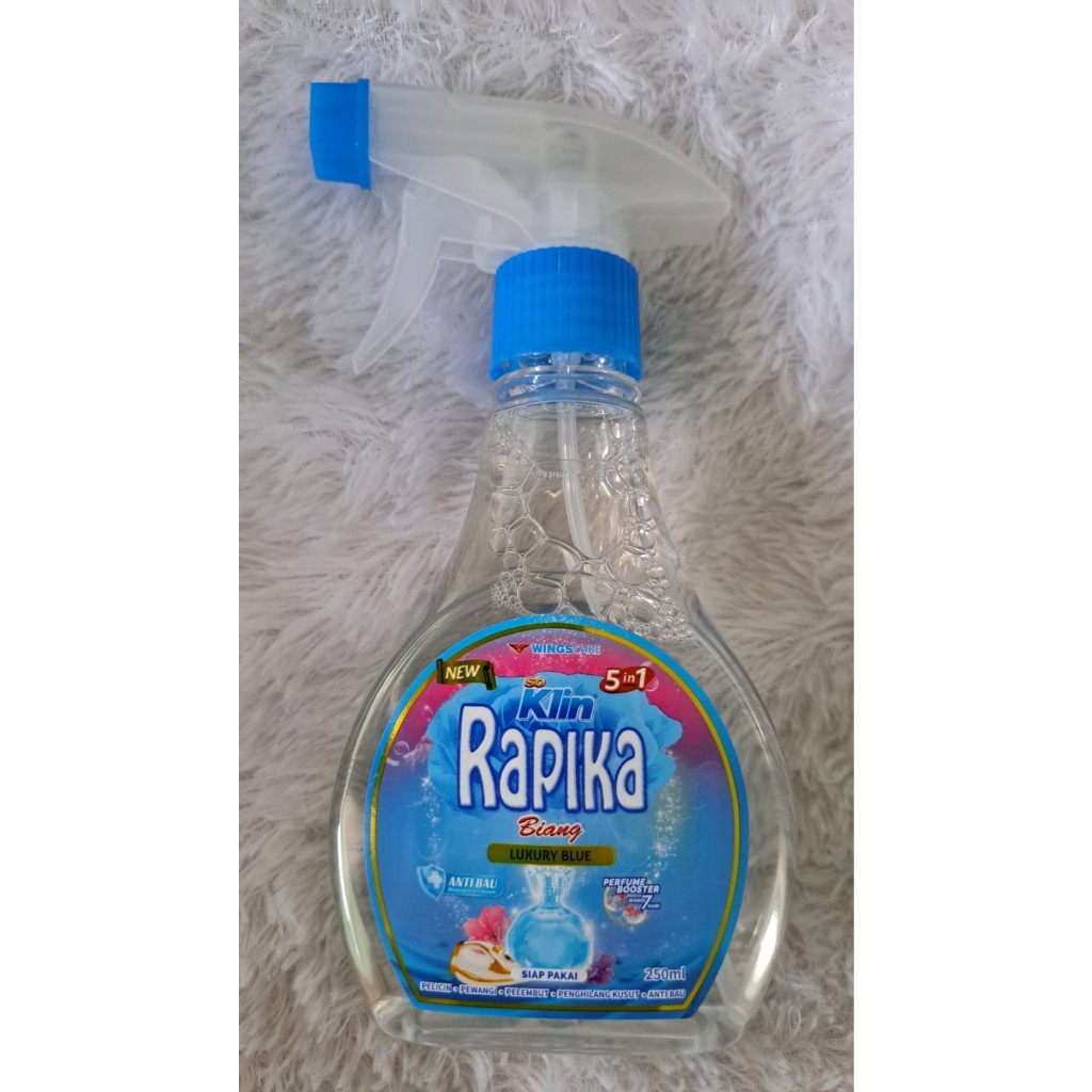 Jual RAPIKA BIRU BOTOL - 250Ml / Rapika Pelicin Pakaian Biang 5 In 1 ...