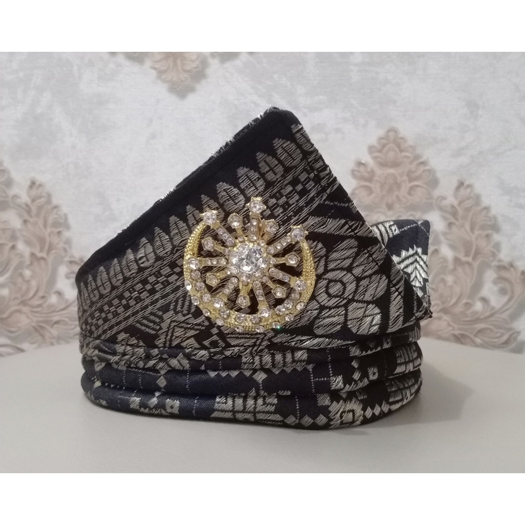 Jual TANJAK MELAYU MODEL PIAL AYAM BAHAN FULL SONGKET (TIDAK TERMASUK ...