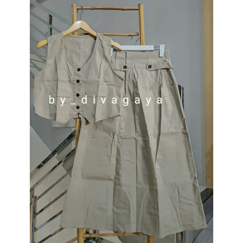 Jual Setelan Wanita Herlina Rompi dan Rok Mayung Katun Twill Kekinian ...