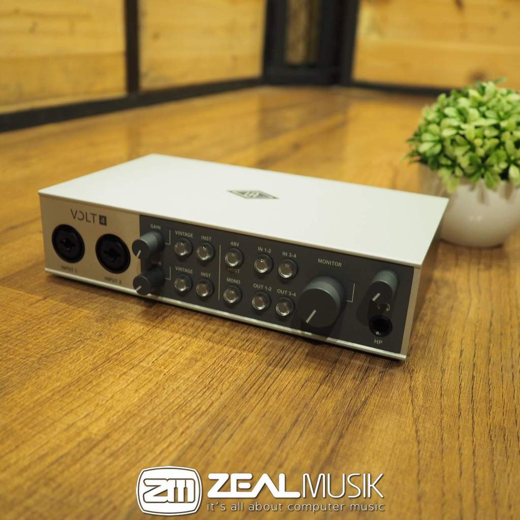 Jual UA Universal Audio VOLT 4 USB Soundcard Audio Interface - Zeal Musik Jogja | Shopee Indonesia