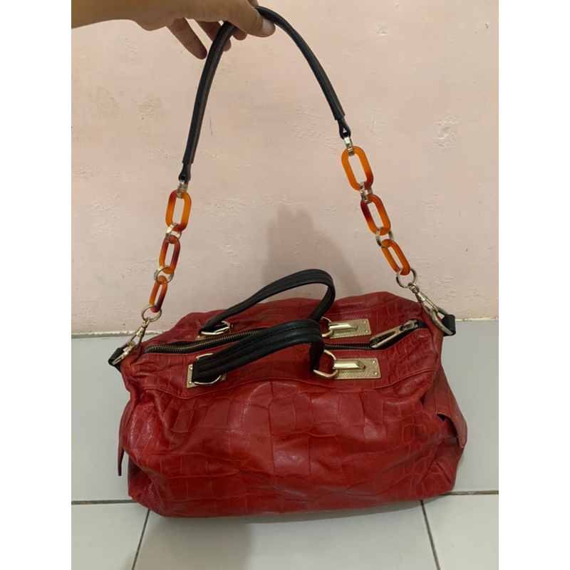 Jual Tas pesta Dilaks/sling bag DILAKS merah/tas merah Dilaks | Shopee ...