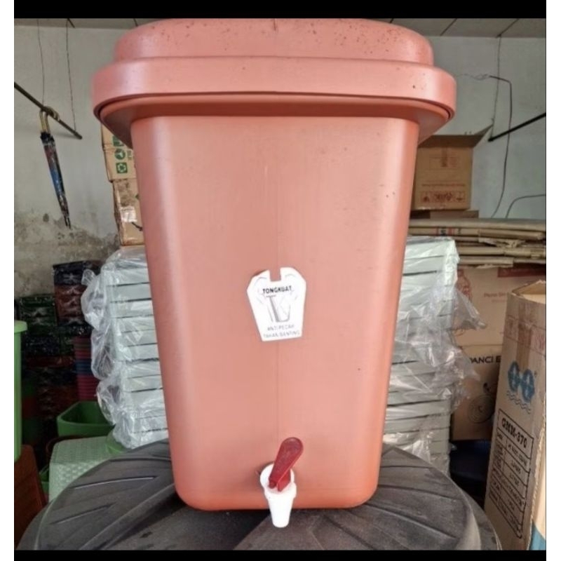 Jual (Cargo) Tong Kran 20 Liter / Padasan 20 Liter / Tong Air Kran 20 ...