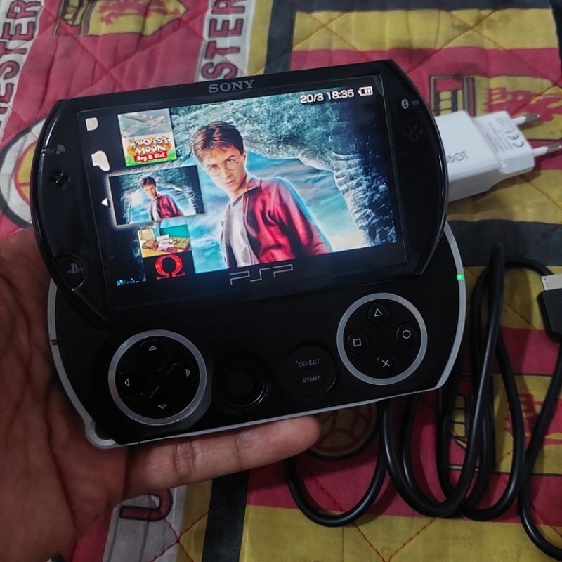 Jual pspgo psp go fullgame mulus lancarjaya | Shopee Indonesia