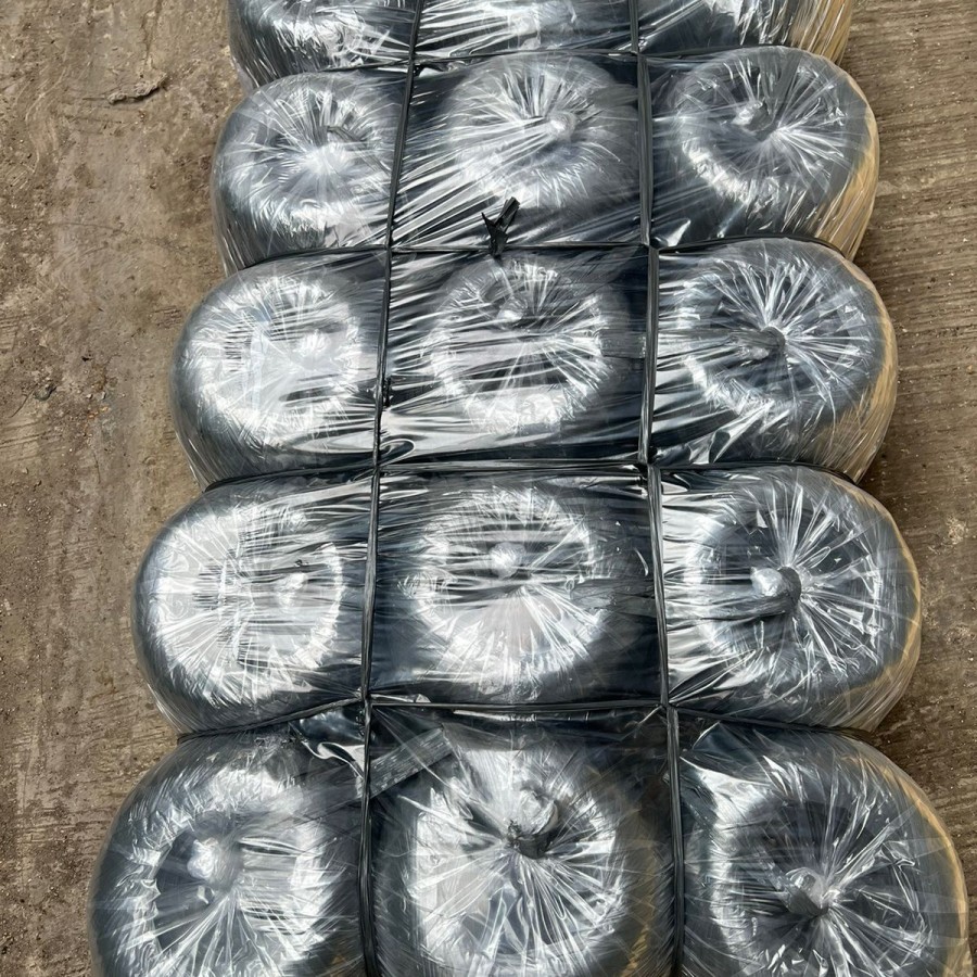 Jual Tali rafia 1kg warna merah kualitas standar 1 kg asli - Hitam ...